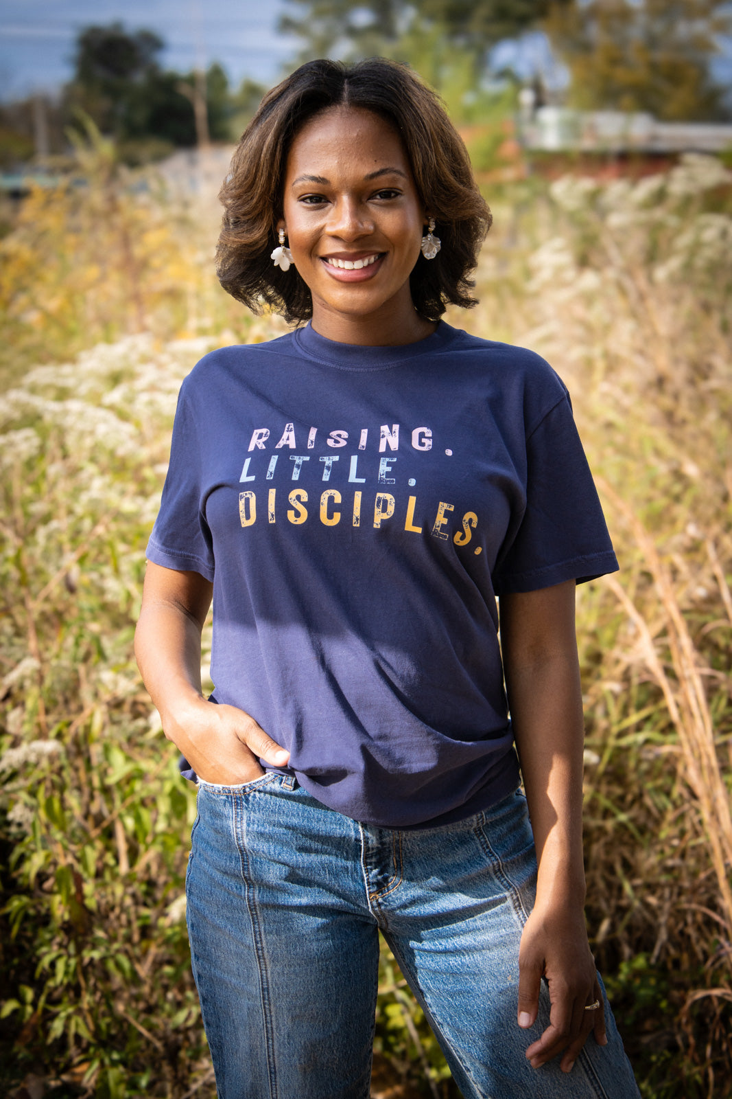 Raising Little Disciples Tee – Salt + Light Designs